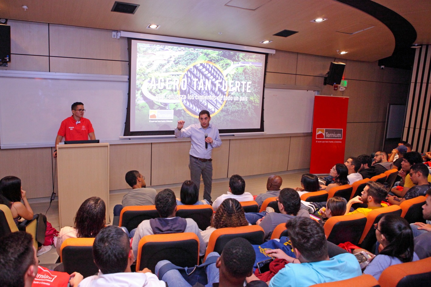 Estudiantes de Cali compartieron su experiencia con “Ternium en la U”